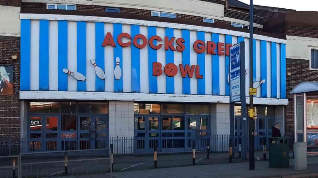 Acocks Green Bowling: Birmingham's Timeless Family Entertainment Hub ...