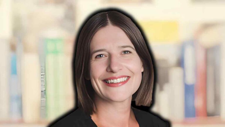 Cathryn Summerhayes – A Visionary Force in the World of Literary ...
